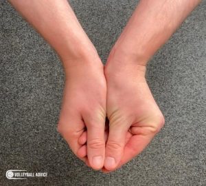Hand Position For Volleyball Bumps, Passes, and Digs (6 Rules ...